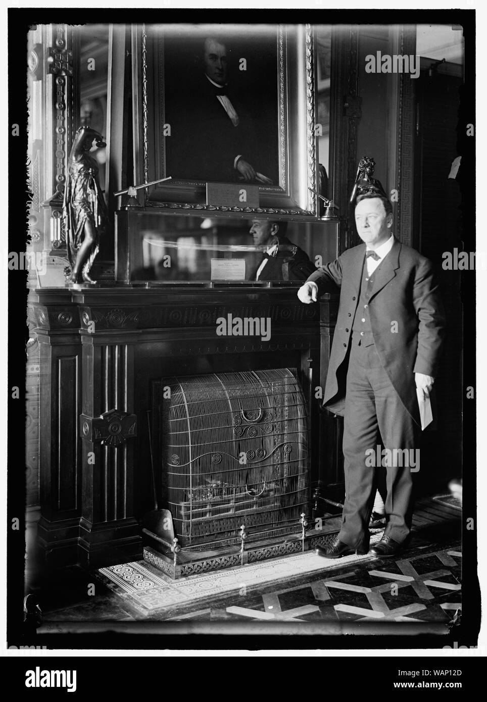 Secretary navy Black and White Stock Photos & Images - Alamy