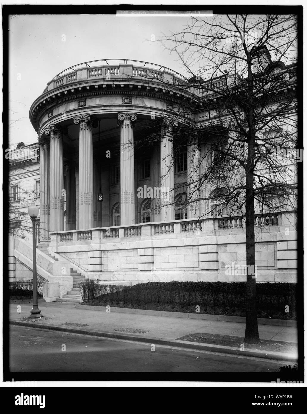 Hall historical Black and White Stock Photos & Images - Alamy