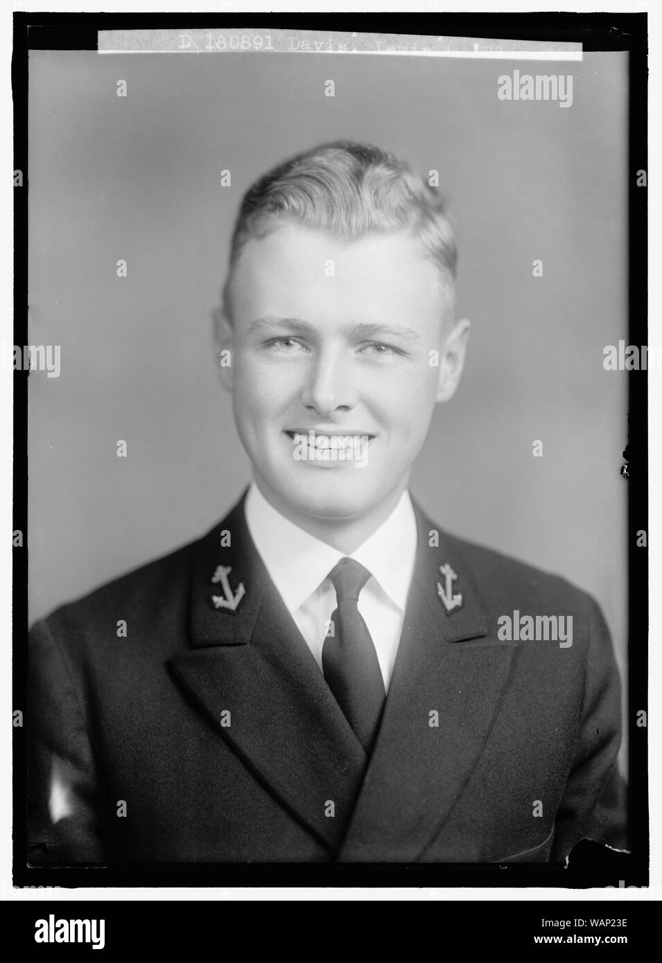 Davis lewis o hi-res stock photography and images - Alamy