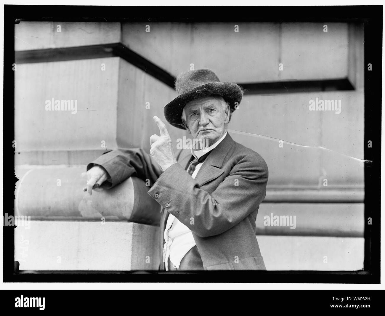 Punxsutawney, pennsylvania hi-res stock photography and images - Alamy