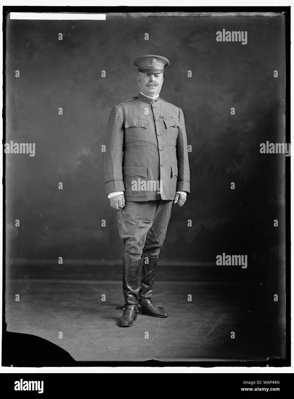 Dickman hi-res stock photography and images - Alamy