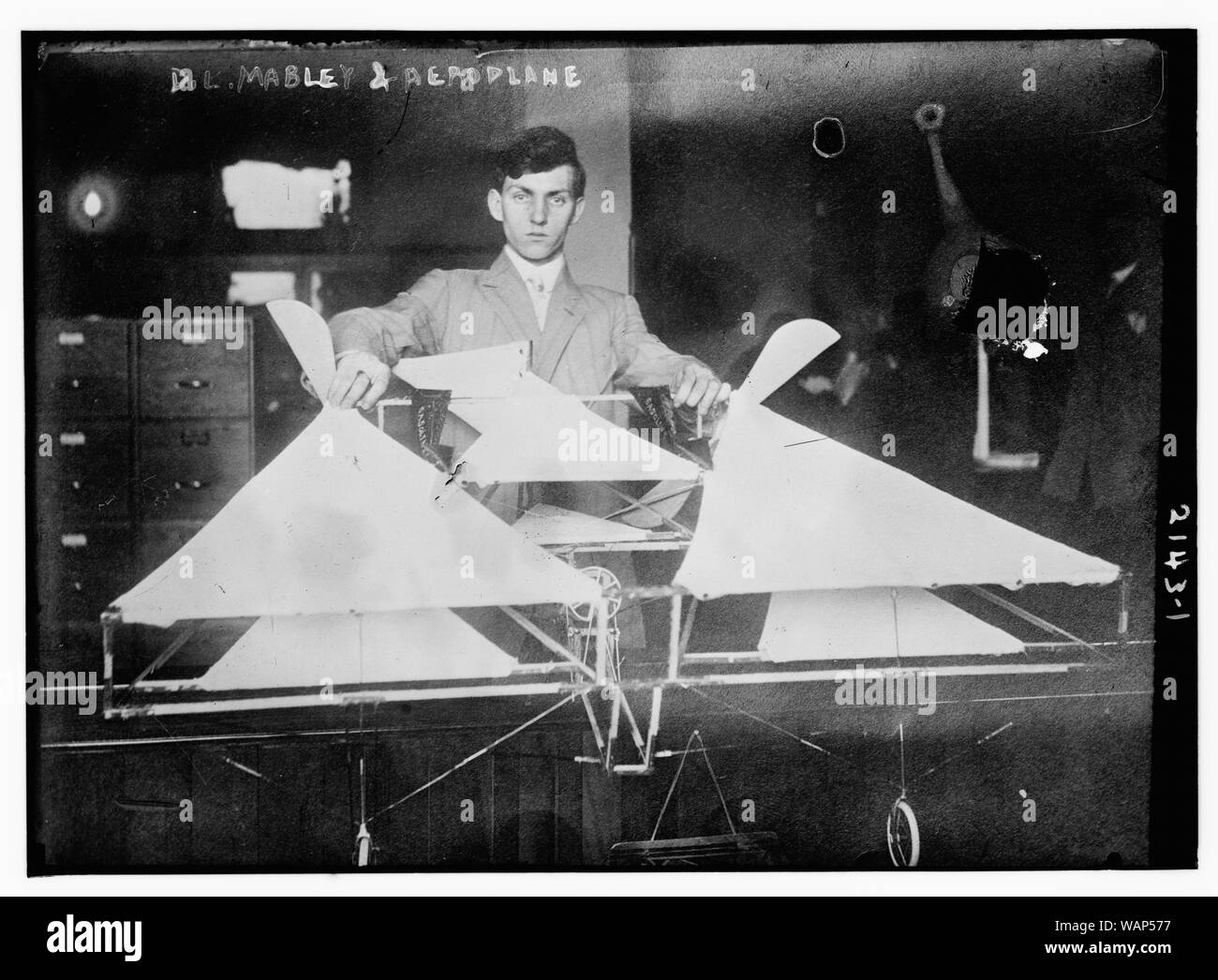 Aeroplane photograph Black and White Stock Photos & Images - Alamy