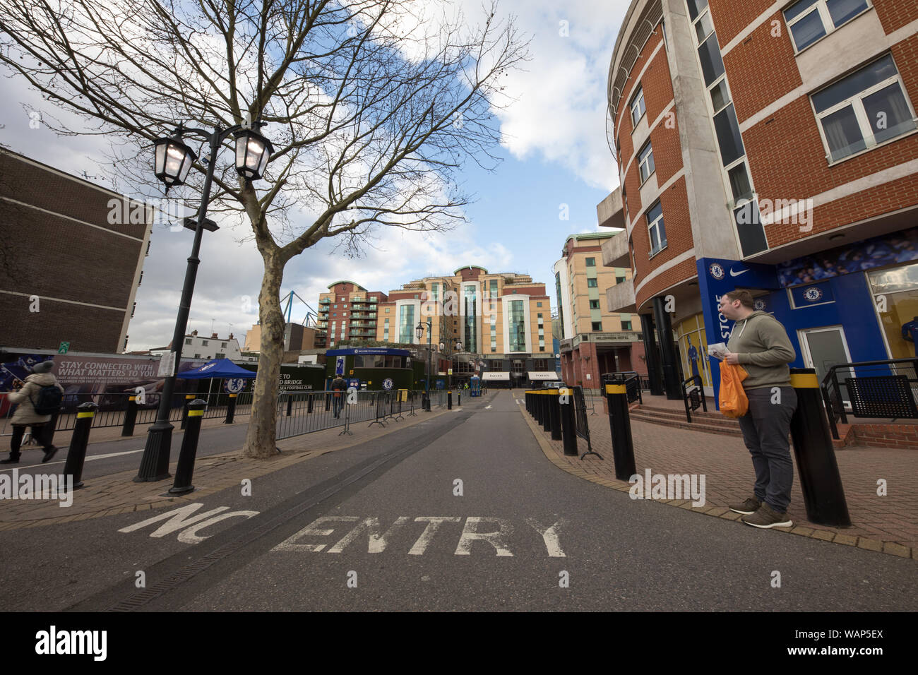Stamford_bridge hi-res stock photography and images - Alamy