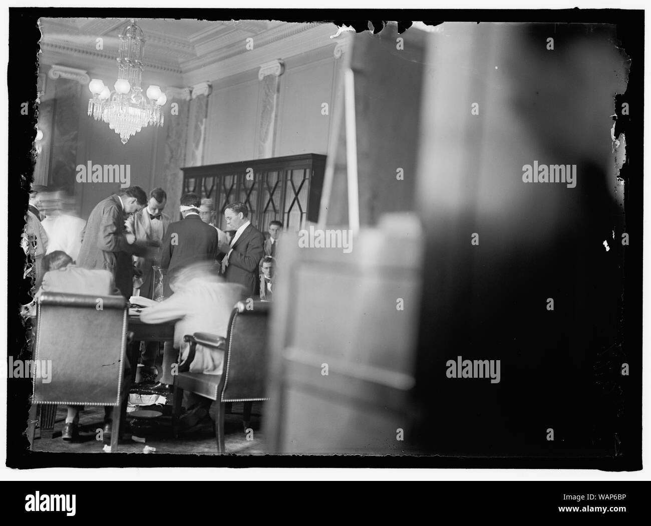 War drawing hi-res stock photography and images - Alamy