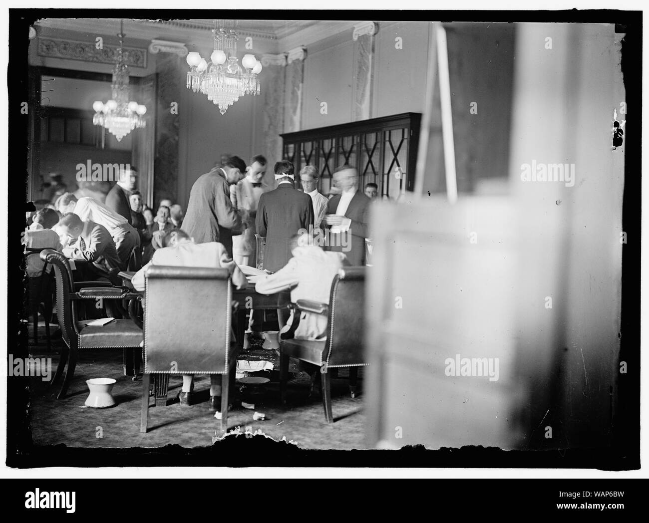 War drawing hi-res stock photography and images - Alamy