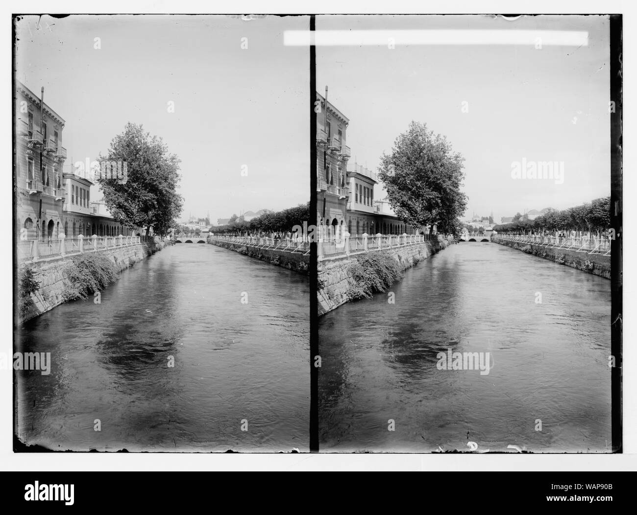 Damascus the barada river hi-res stock photography and images - Alamy