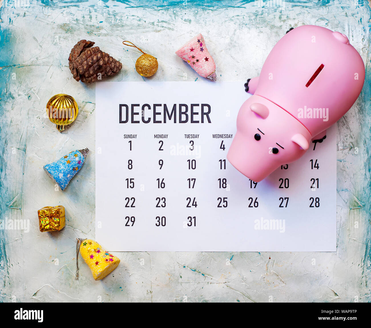 Piggy bank calendar hi-res stock photography and images - Alamy