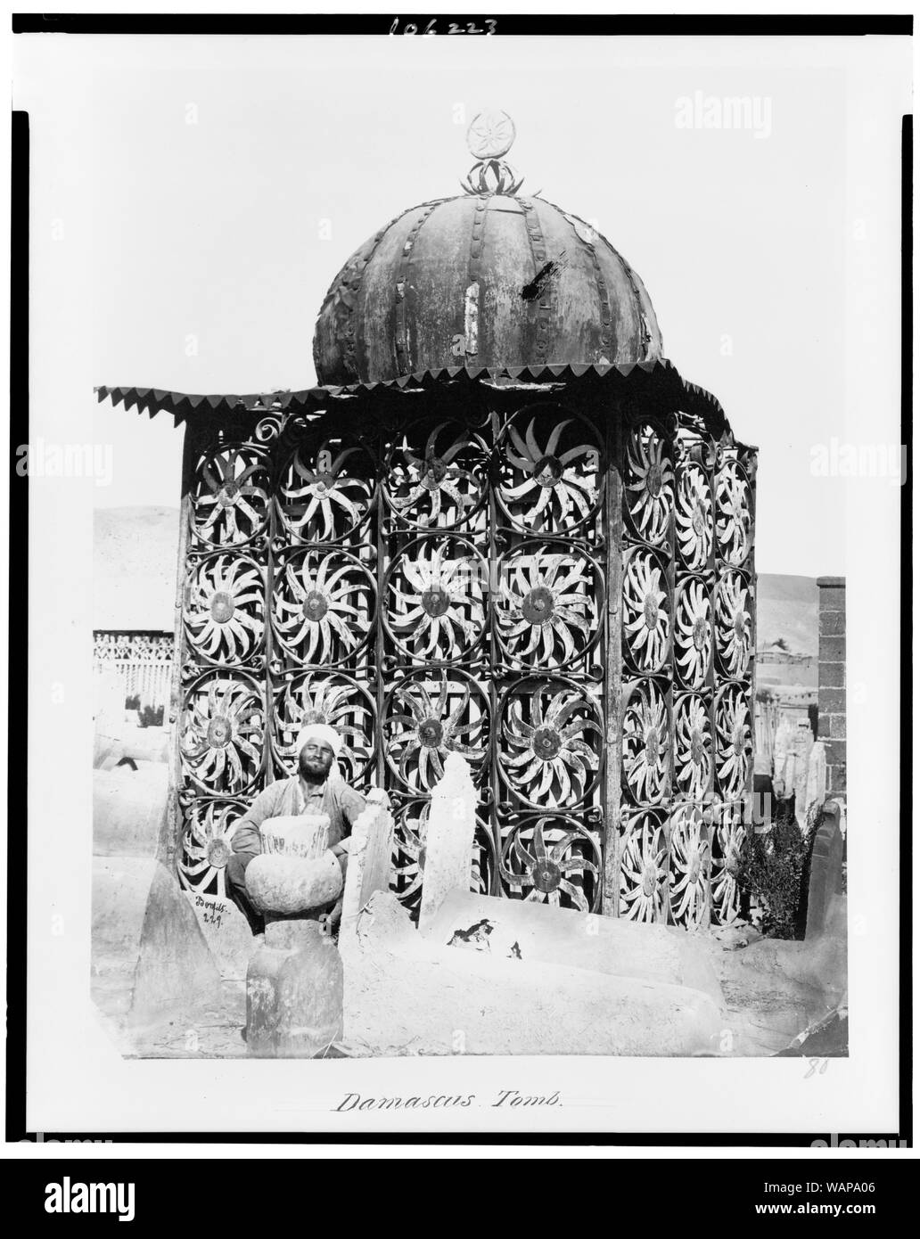 Tombs in damascus hi-res stock photography and images - Alamy