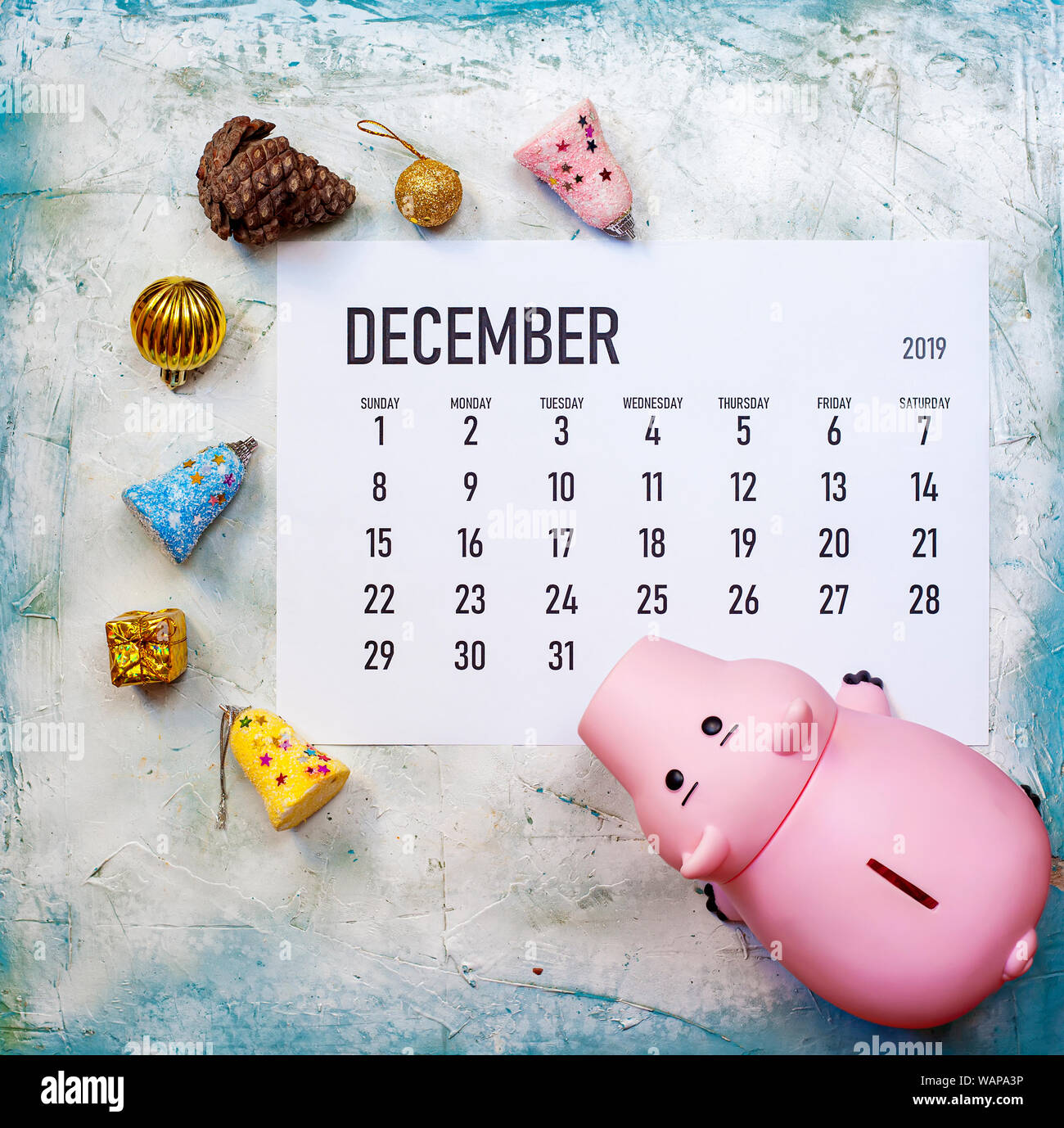 Piggy bank calendar hi-res stock photography and images - Alamy