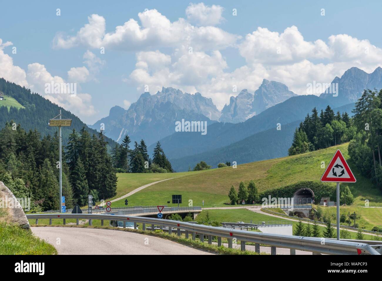 Italian alps roads hi-res stock photography and images - Alamy