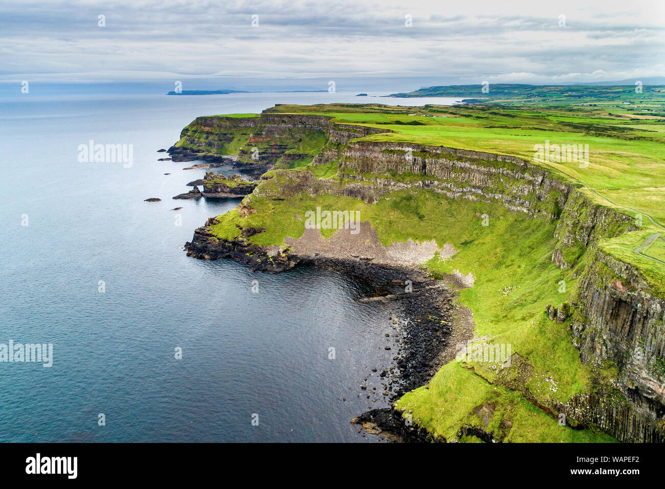 Geology geological erosion cliff hi-res stock photography and images ...