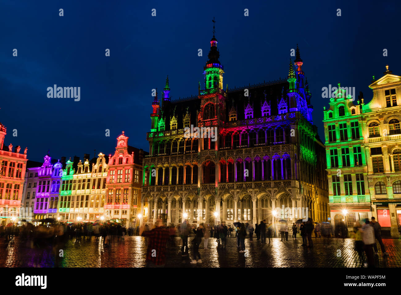 Brussels Grand Place by night and its multi colour show Stock Photo - Alamy