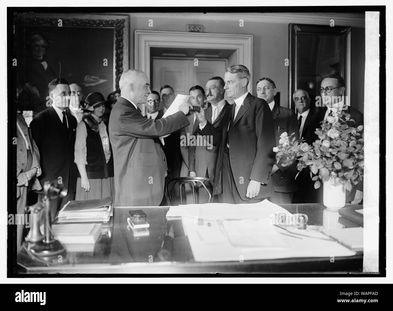 David Lynn swearing in, [8/23/23] Stock Photo - Alamy