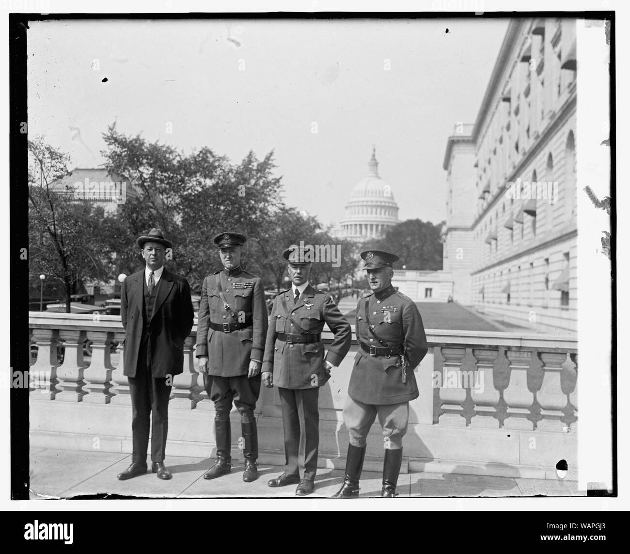 Gen hines hi-res stock photography and images - Alamy