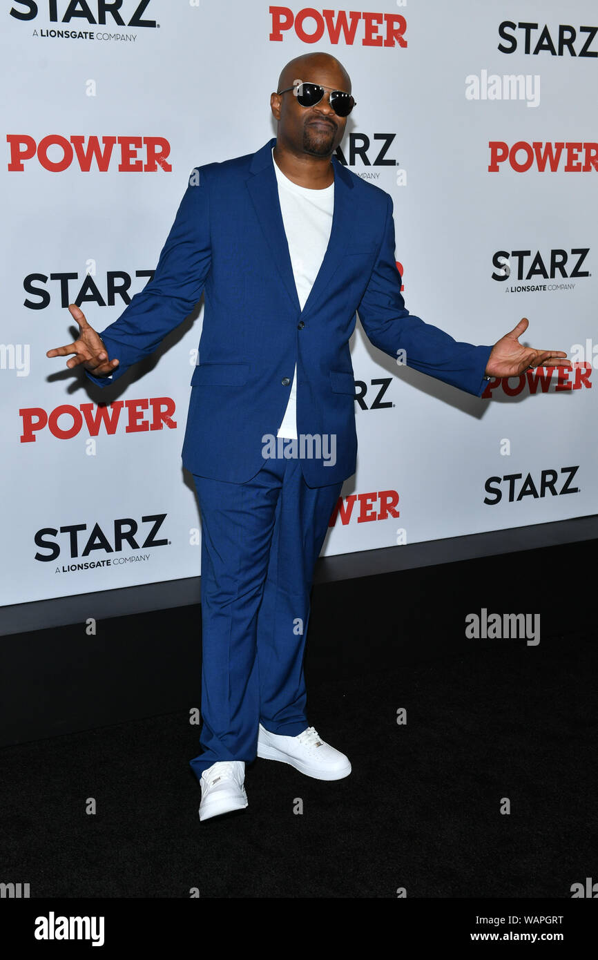 Arts culture and entertainment red carpet hi-res stock photography and ...