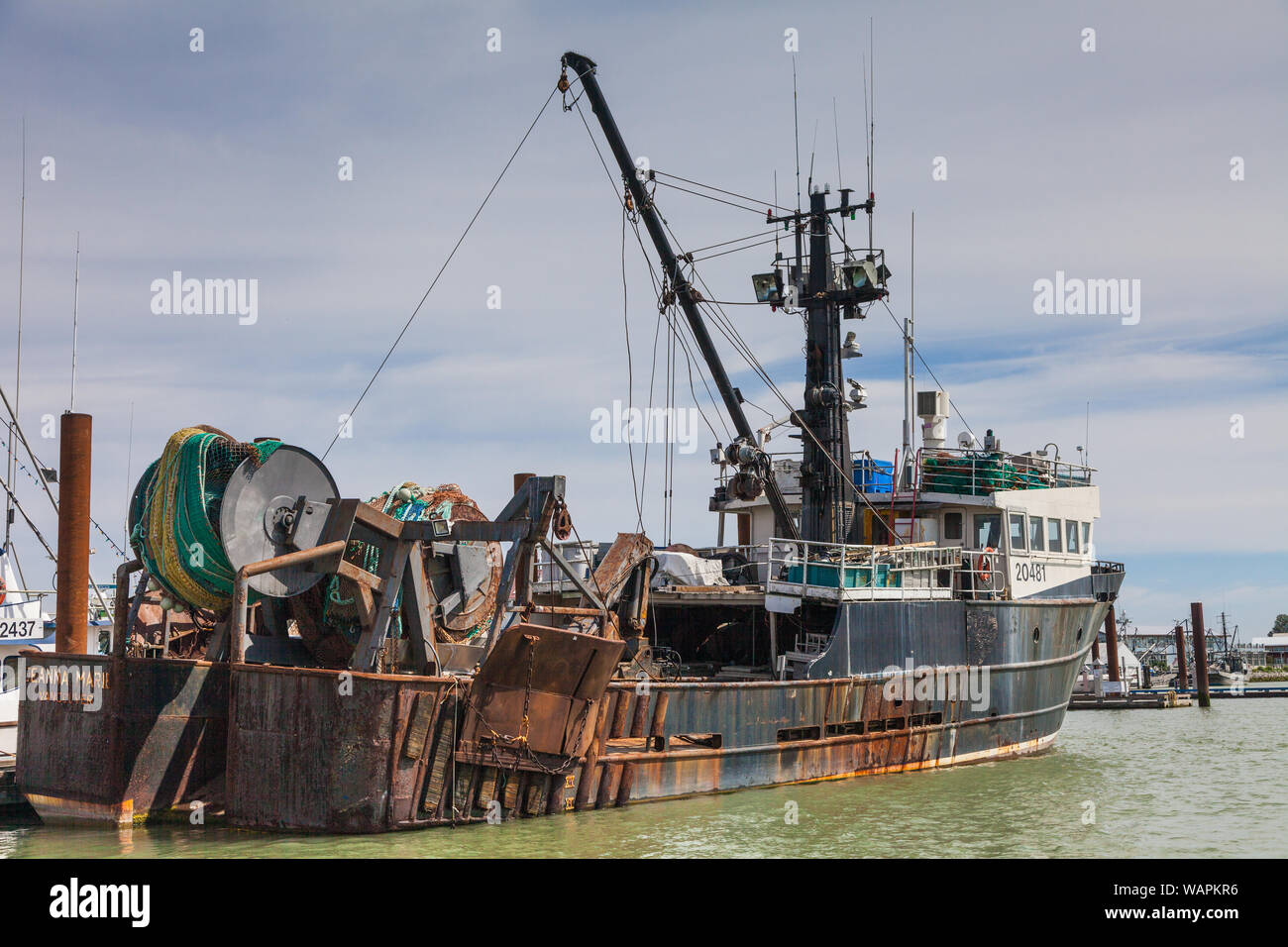 Dragger hi-res stock photography and images - Alamy