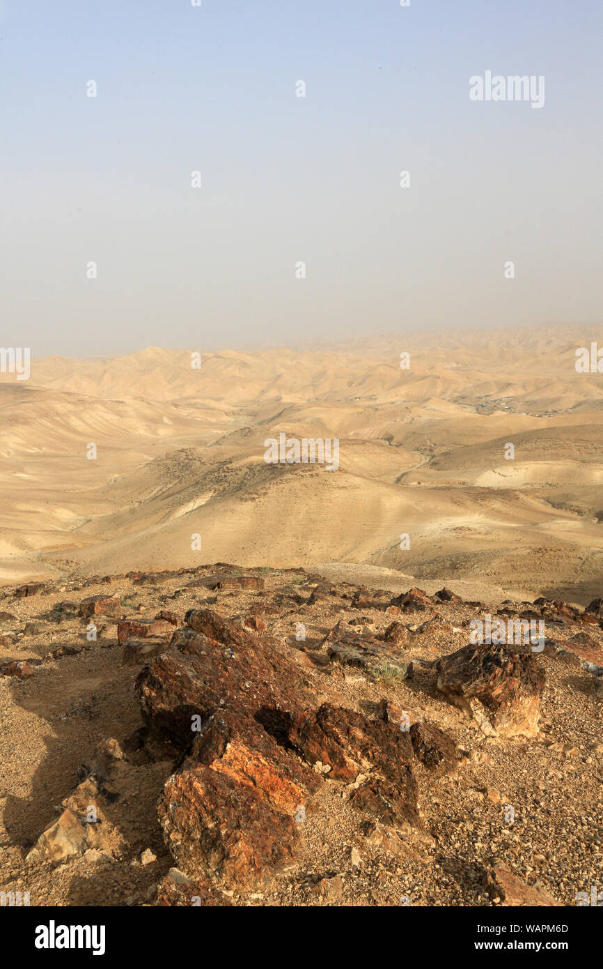 Desert of neguev hi-res stock photography and images - Alamy
