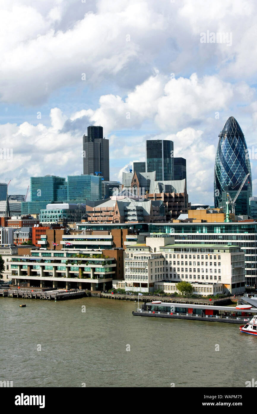 London city landscape hi-res stock photography and images - Alamy