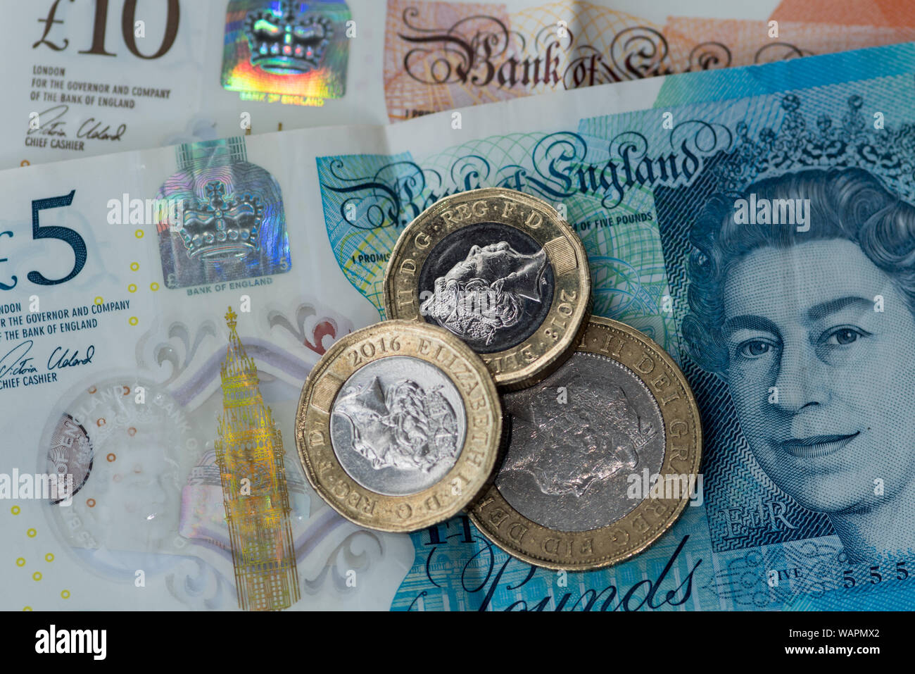 England currency hi-res stock photography and images - Alamy