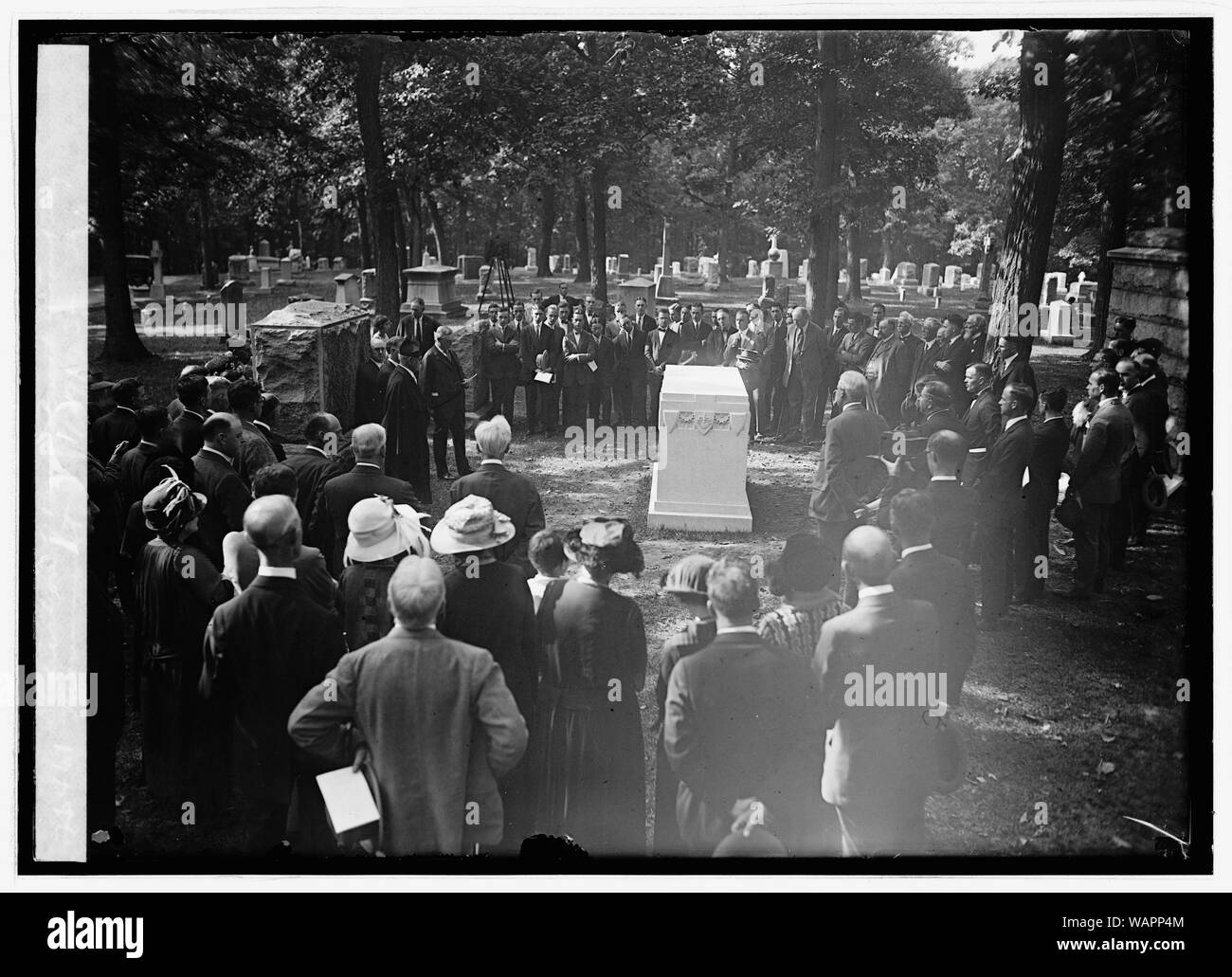 Monument 9 hi-res stock photography and images - Alamy