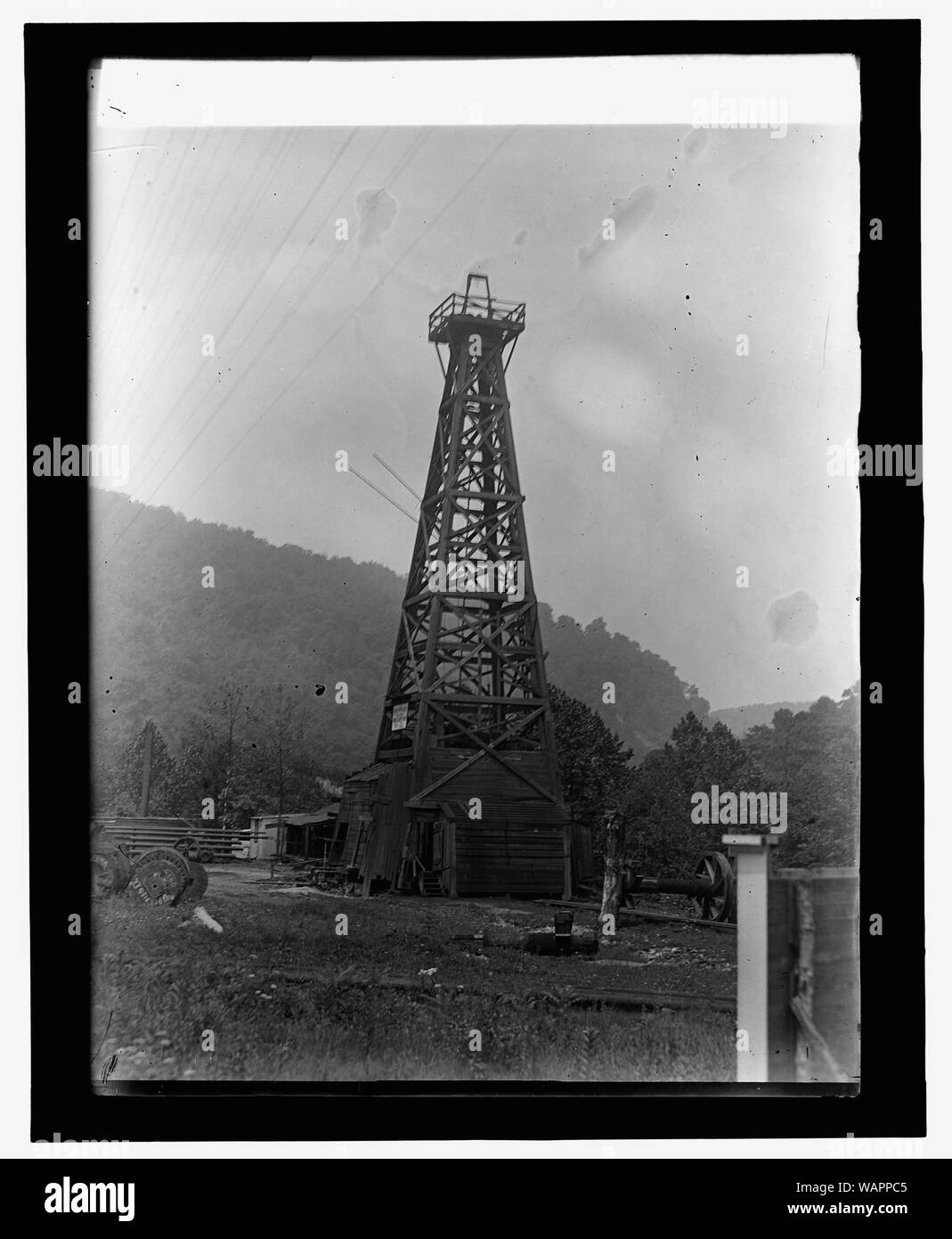 16 depth Cut Out Stock Images & Pictures - Alamy