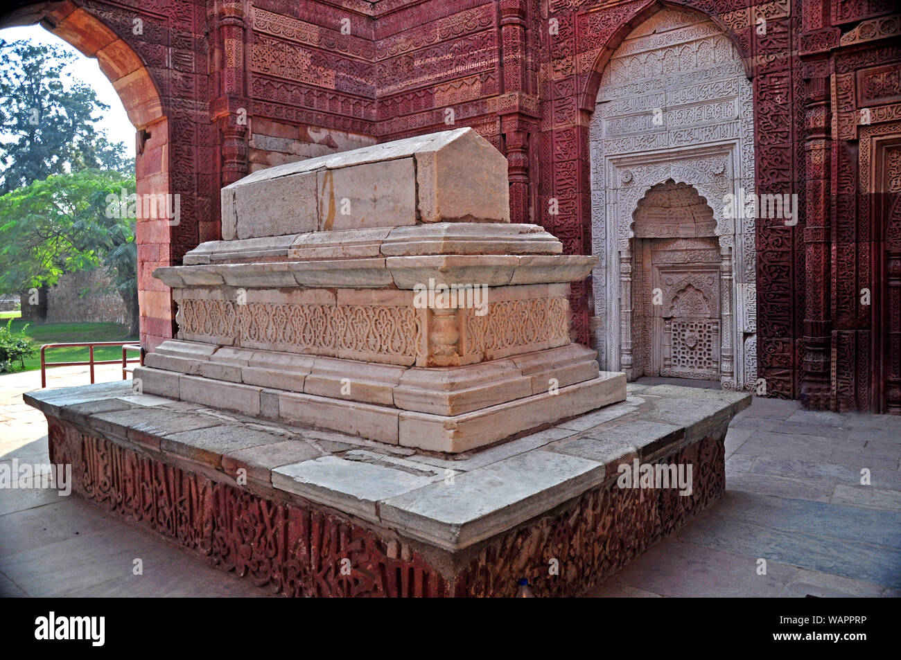 Iltutmish tomb hi-res stock photography and images - Alamy