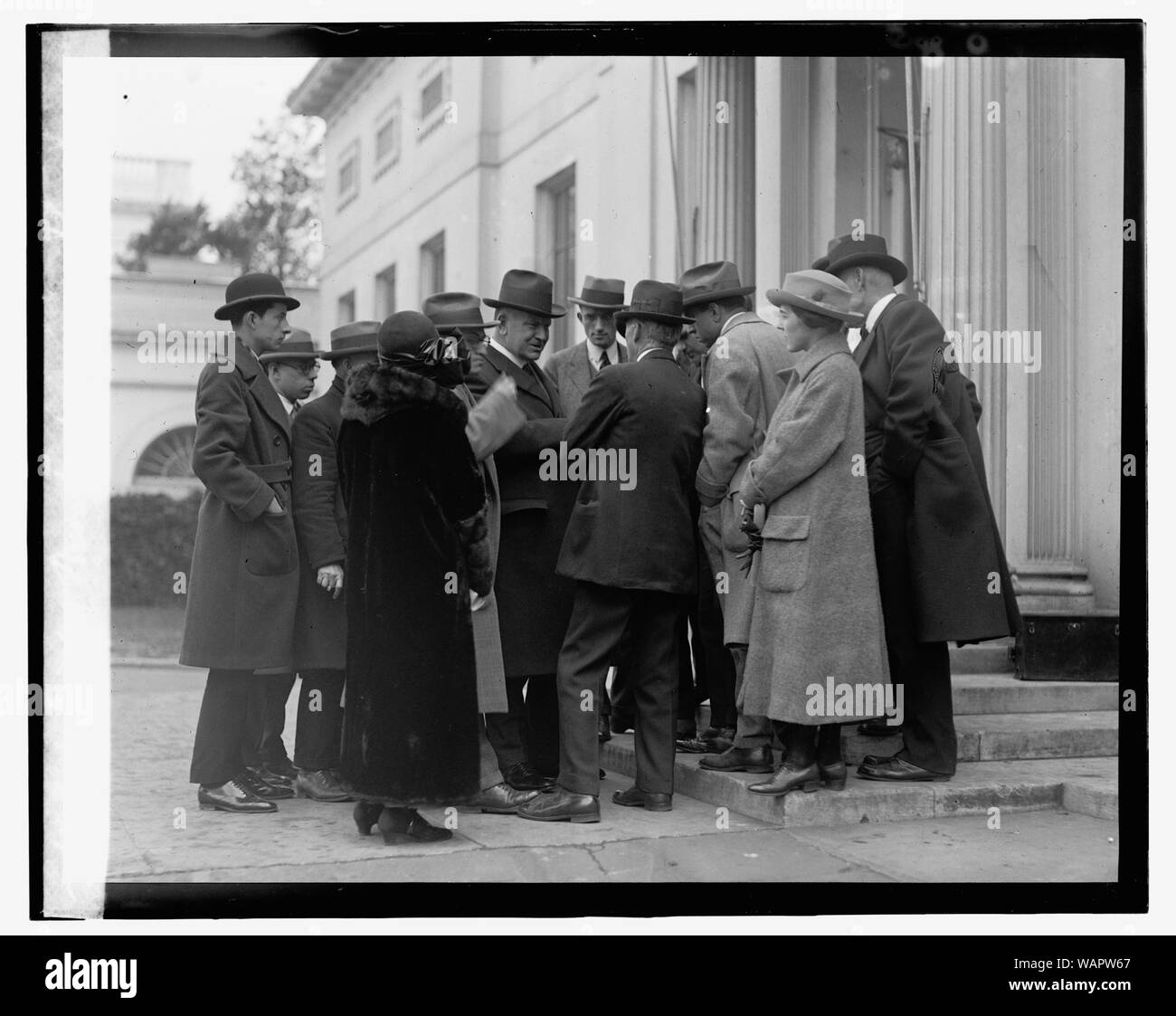 1920s newspaper america hi-res stock photography and images - Alamy