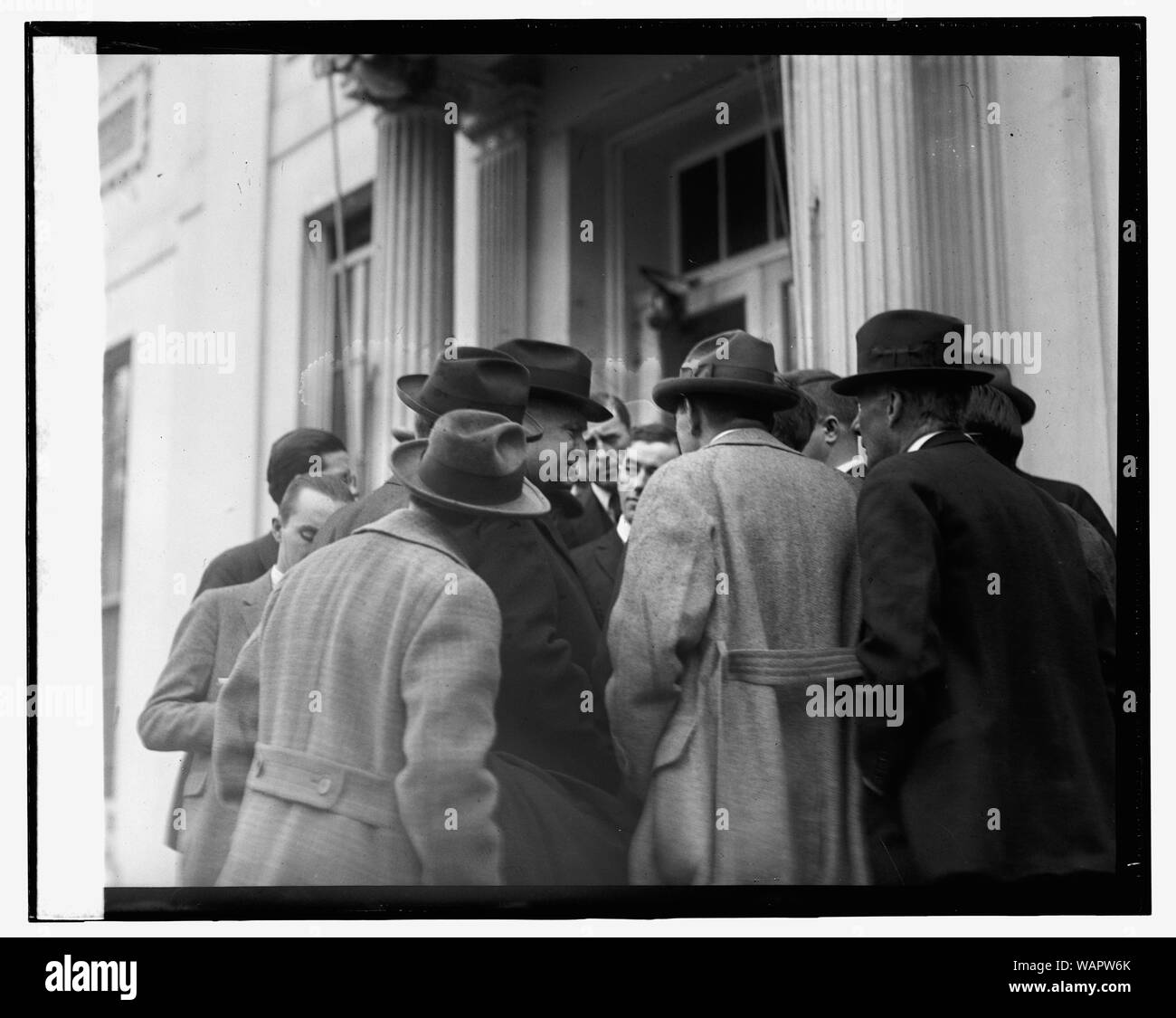 Newspaper 1 hi-res stock photography and images - Alamy