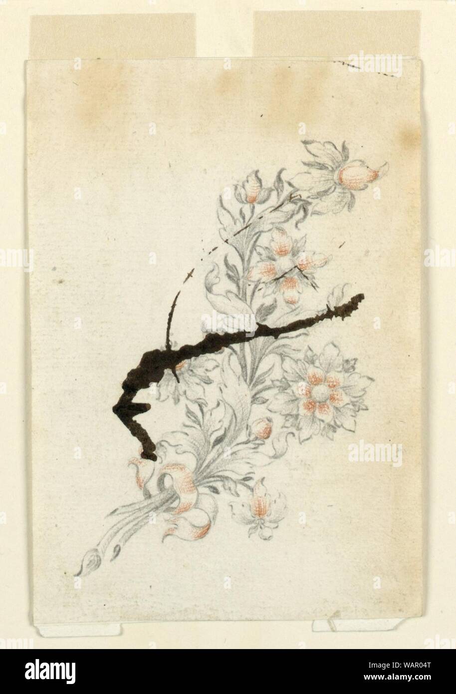 Classic brooch hi-res stock photography and images - Alamy