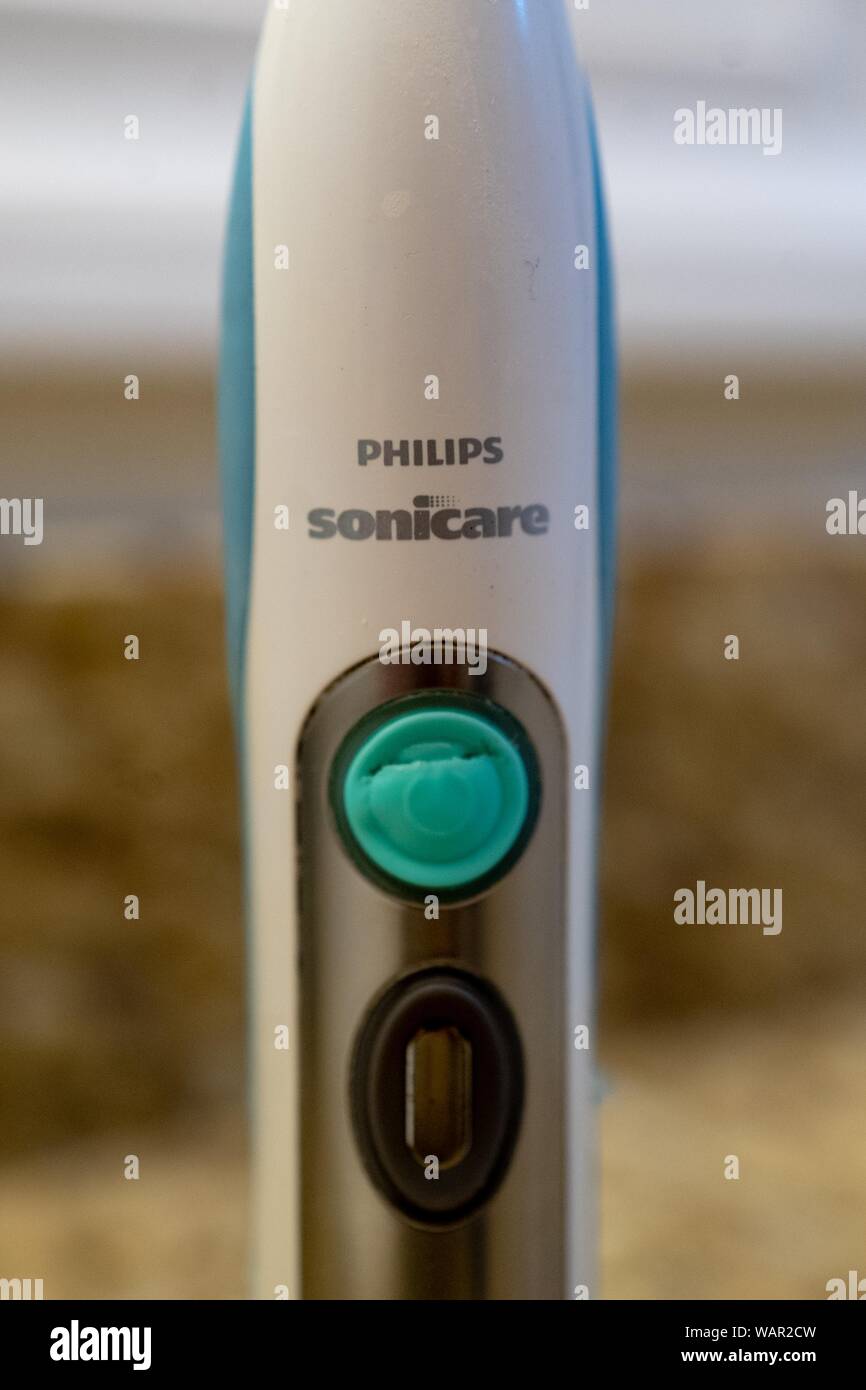 Sonicare Logo
