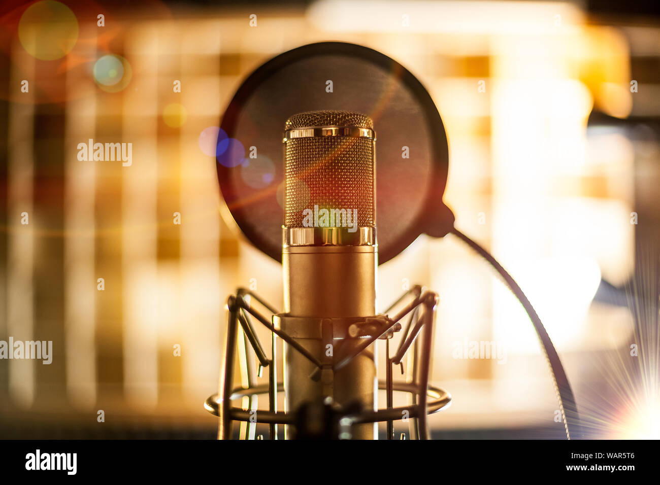 Inside a music recording studio hi-res stock photography and images - Alamy