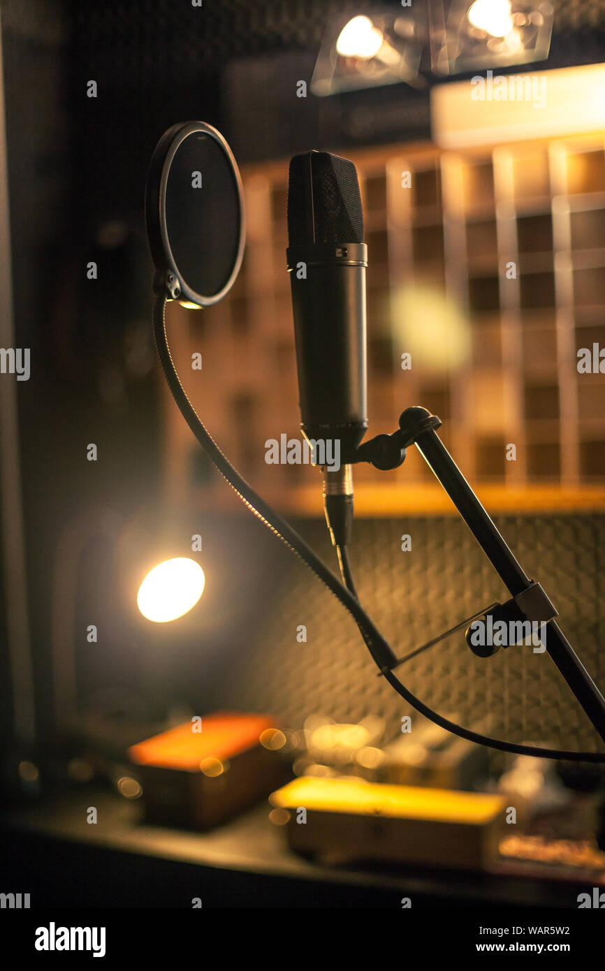 Inside a music recording studio hi-res stock photography and images - Alamy