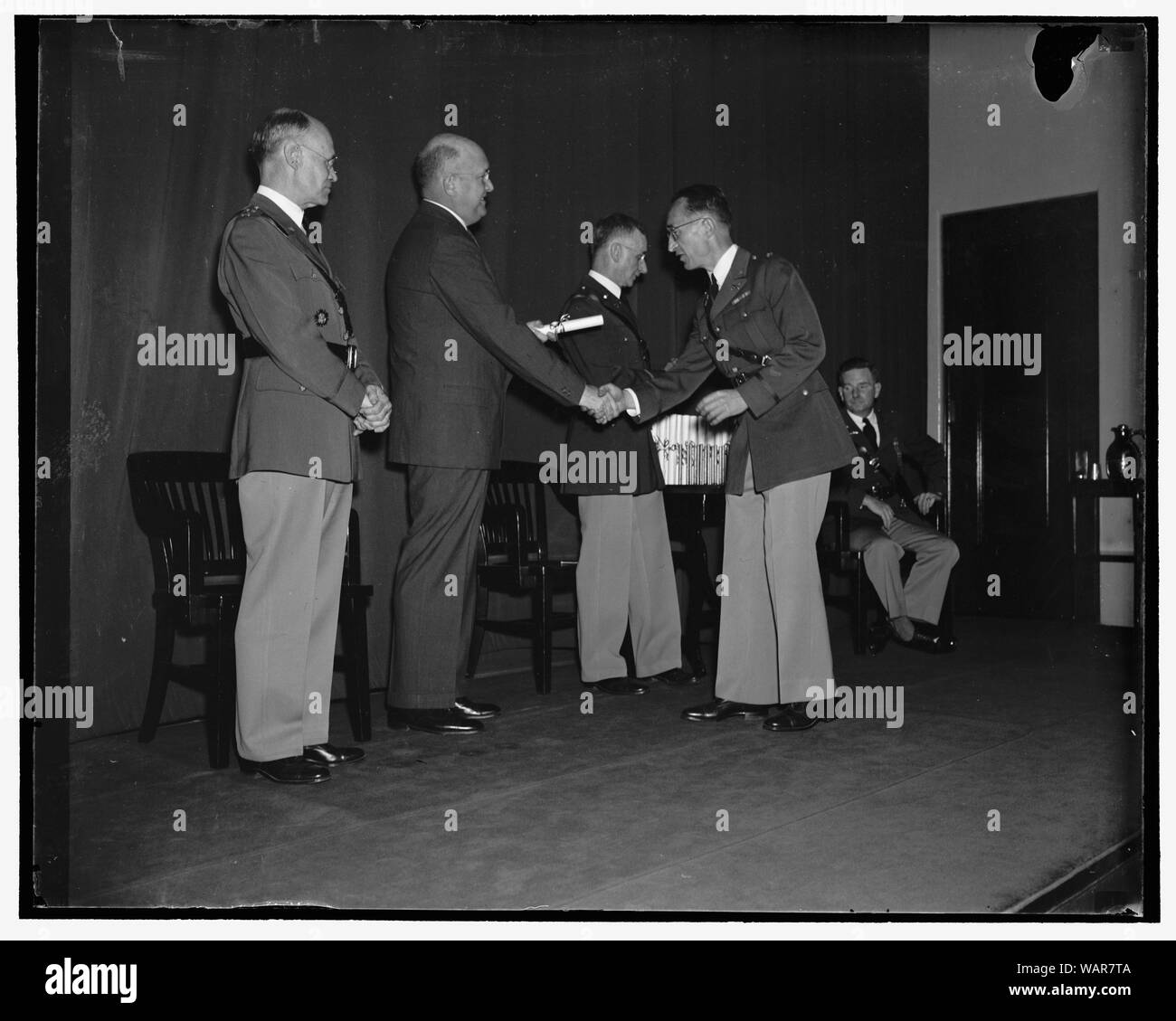 U s army graduation Black and White Stock Photos & Images - Alamy