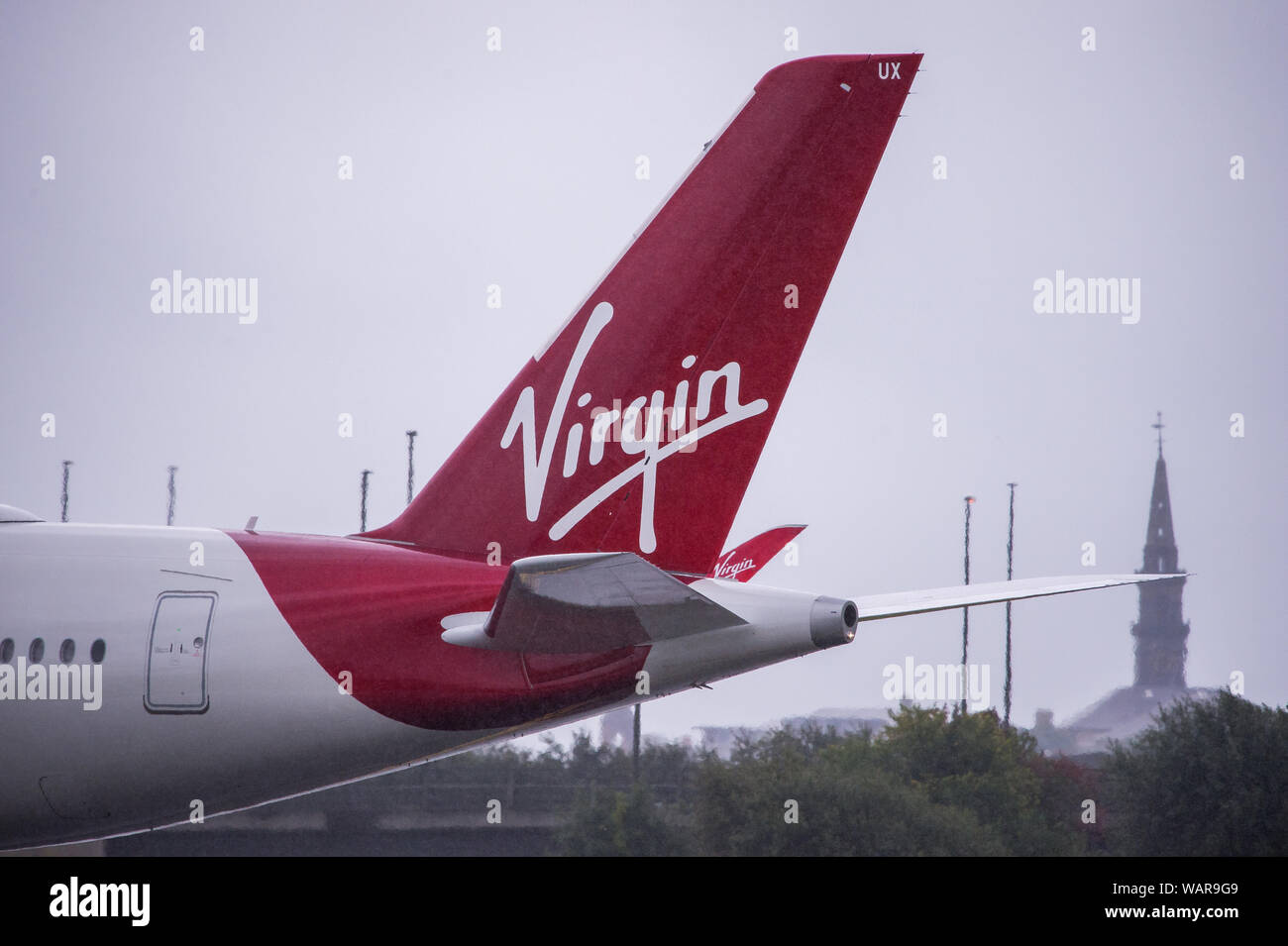 Flying fin hi-res stock photography and images - Alamy
