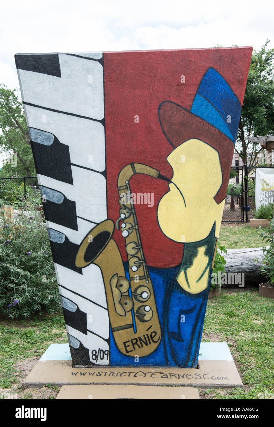 Deep ellum neighborhood hi-res stock photography and images - Alamy