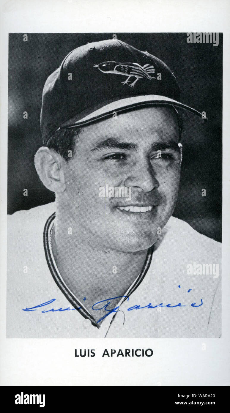 Luis aparicio baseball hi-res stock photography and images - Alamy