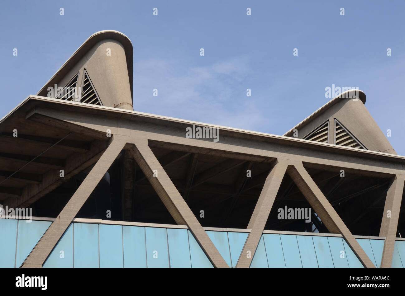 GEORGE'S PORT: The George Washington bus terminal in Washington heights ...