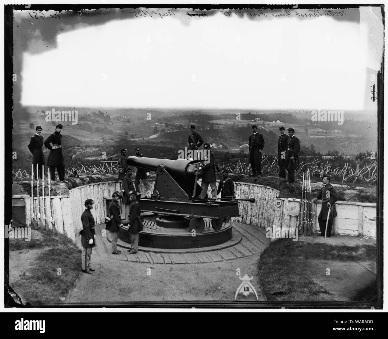 Heavy artillery crew hi-res stock photography and images - Alamy