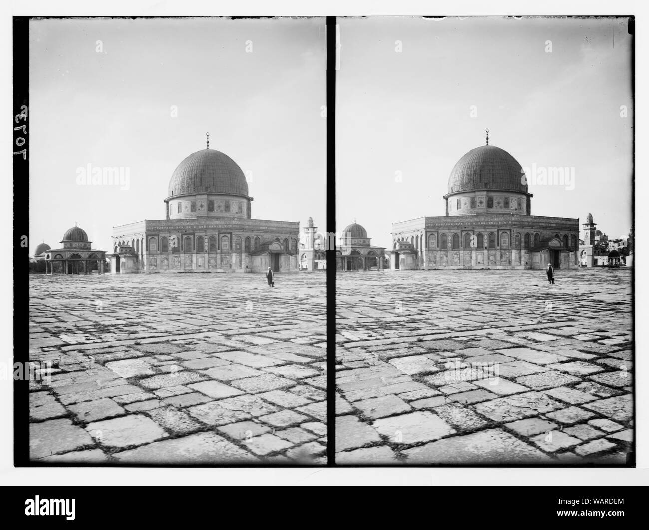 Dome of the Rock (close) showing Dome of the Chain Stock Photo - Alamy