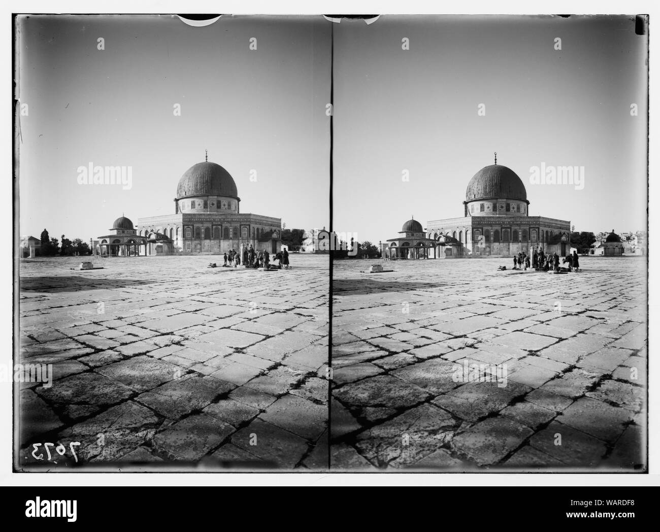 Dome of the Rock (close) showing Dome of the Chain Stock Photo - Alamy