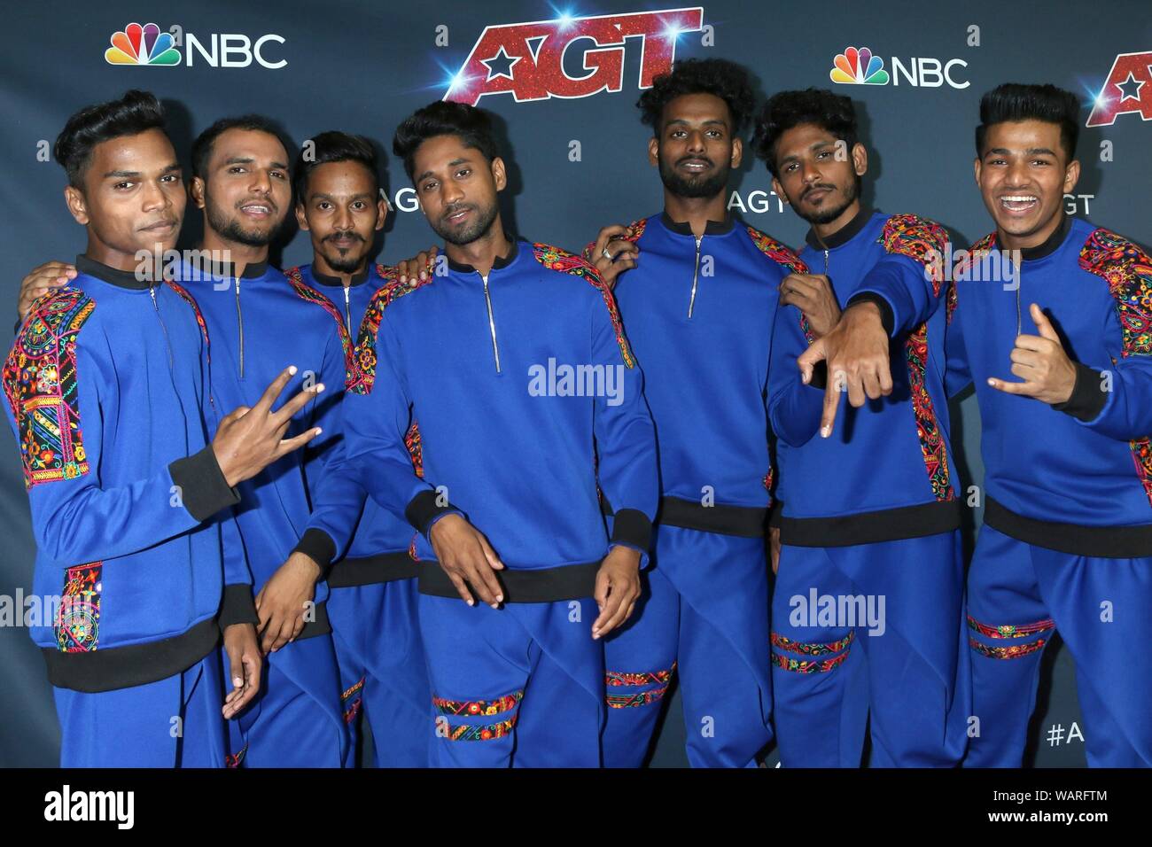 V unbeatable hi-res stock photography and images - Alamy