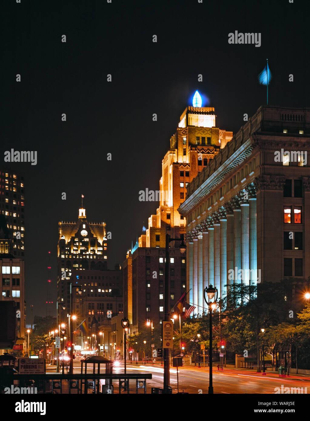 Downtown commercial business area hi-res stock photography and images ...