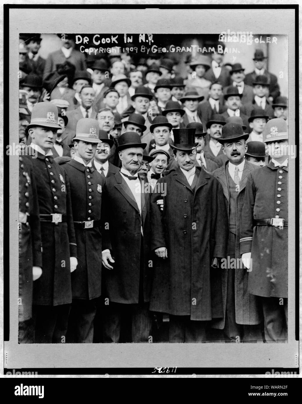 Dr cook hi-res stock photography and images - Alamy