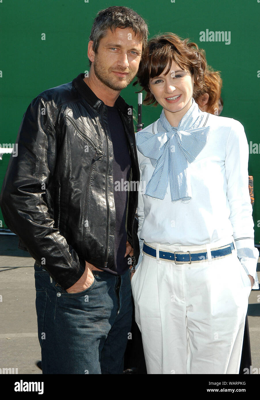 Emily mortimer and gerard butler hi-res stock photography and images ...