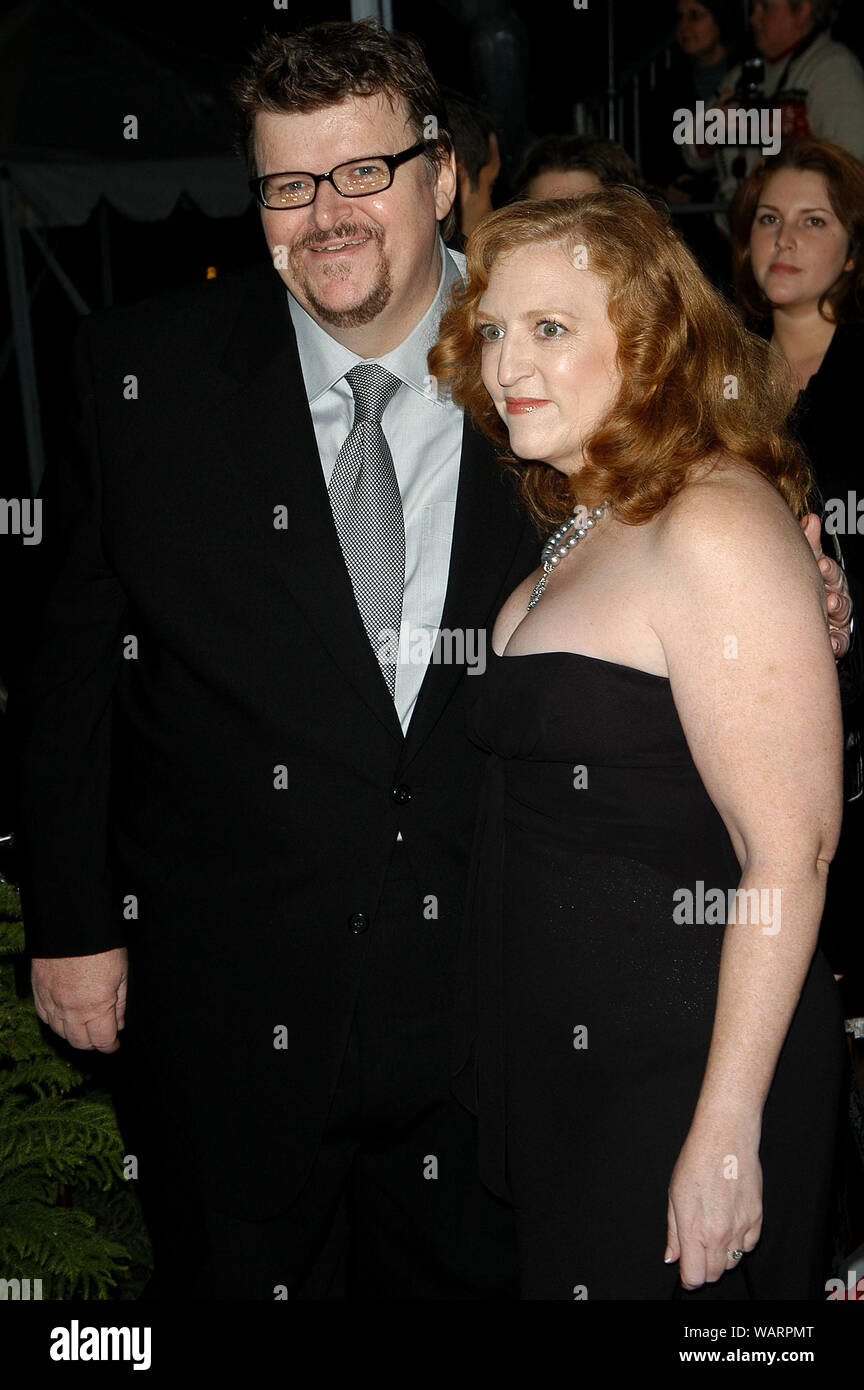 Michael Moore & Kathleen Glynn at The 31st Annual People's Choice ...