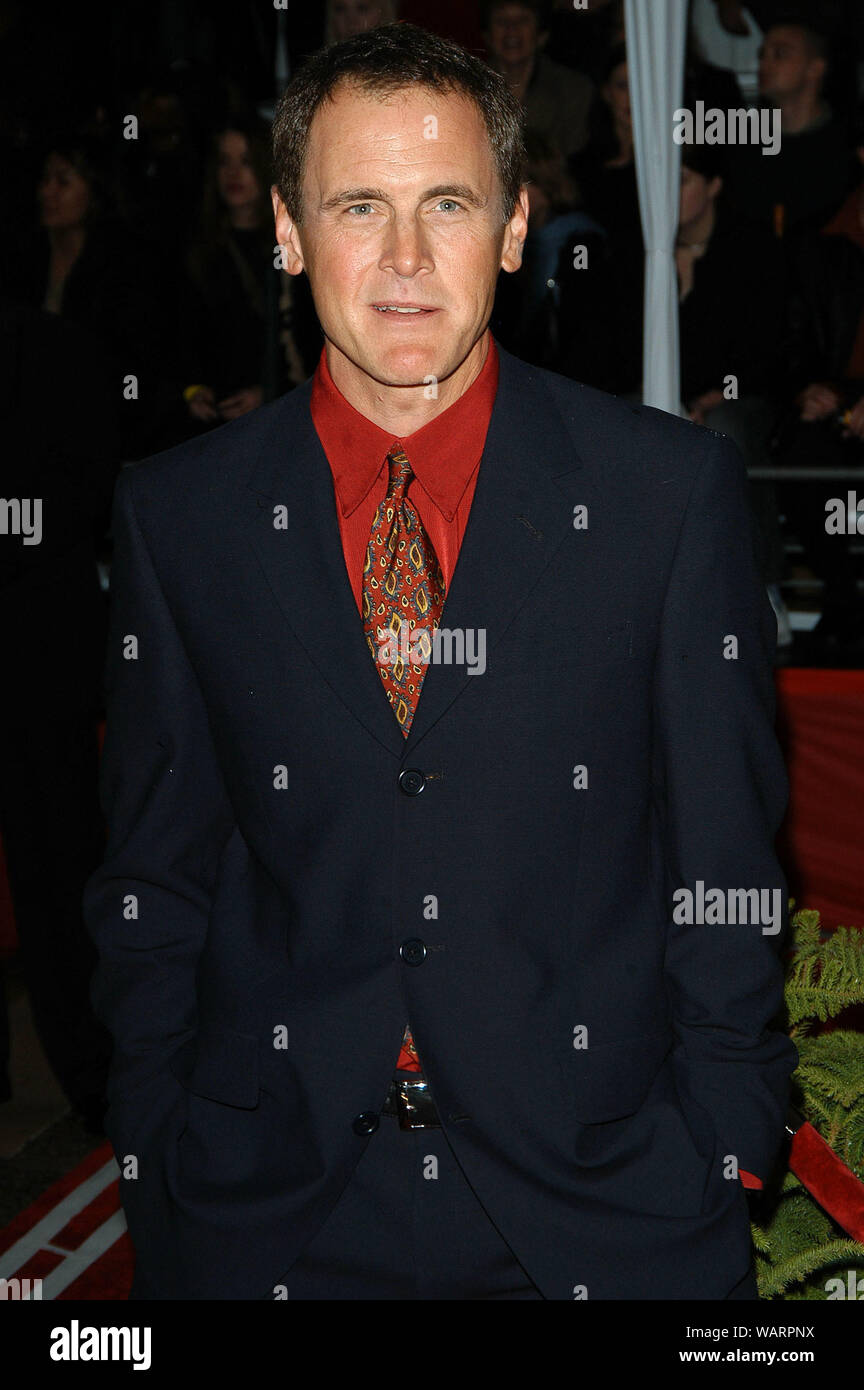 Mark Moses at The 31st Annual People's Choice Awards - Arrivals held at ...