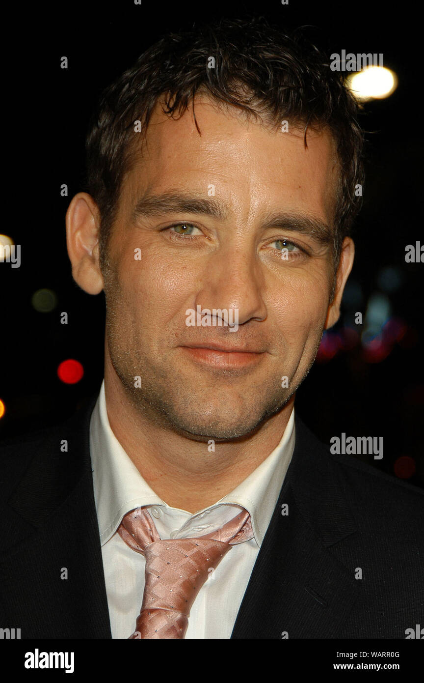 Clive Owen at the Los Angeles Premiere of "Sin City" held at the Mann ...
