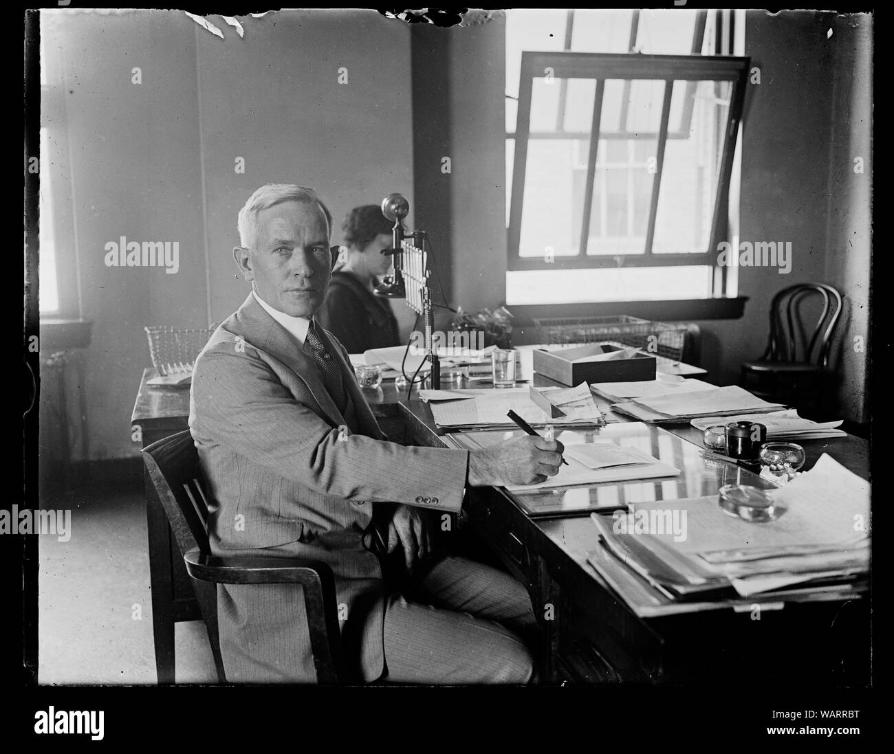 Dr. Frank Quillin, Chief of the employment service of the U.S. Veterans ...