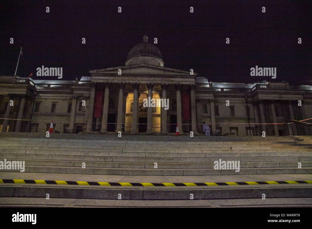London, UK. 22nd Aug, 2019. Crime scene in place at Trafalgar Square in ...