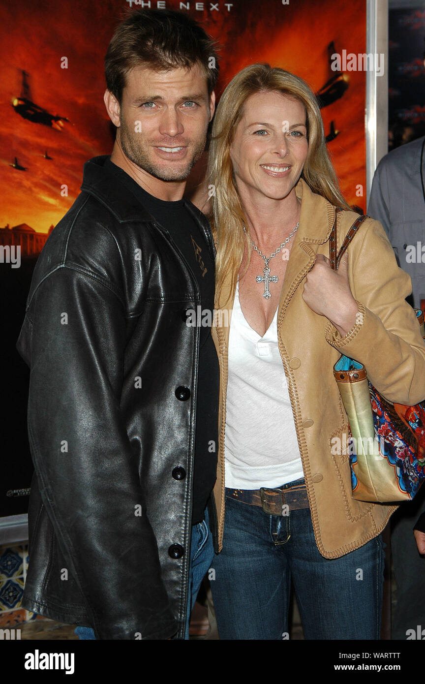 Casper Van Dien and Wife Catherine Oxenburg at the Los Angeles Premiere ...